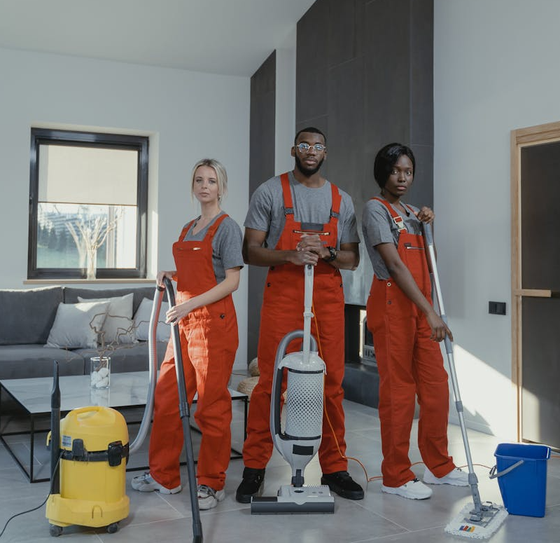 Cleaning Services - About Page | Mozaik.Global Templates