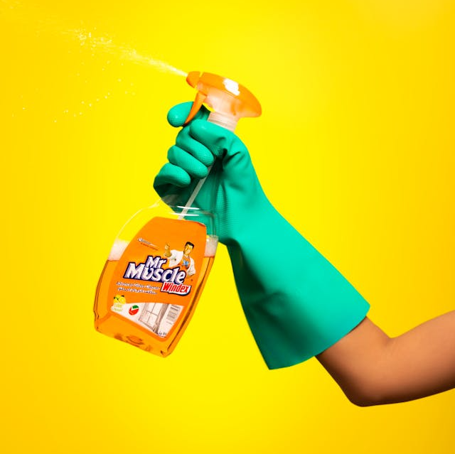 Cleaning Services - About Page | Mozaik.Global Templates